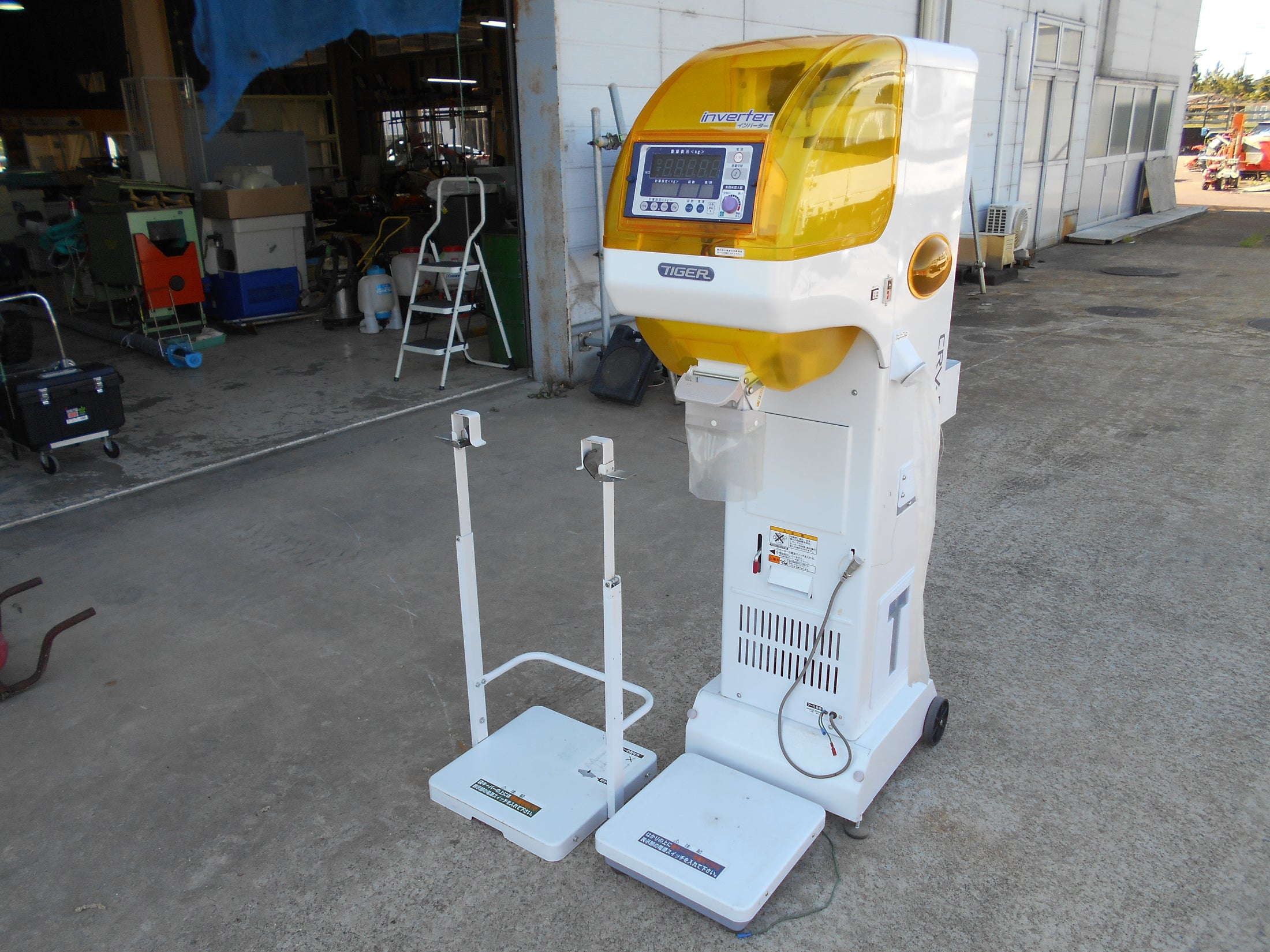 タイガーカワシマ 中古 自動選別計量器 CRV-E32A – 農キング