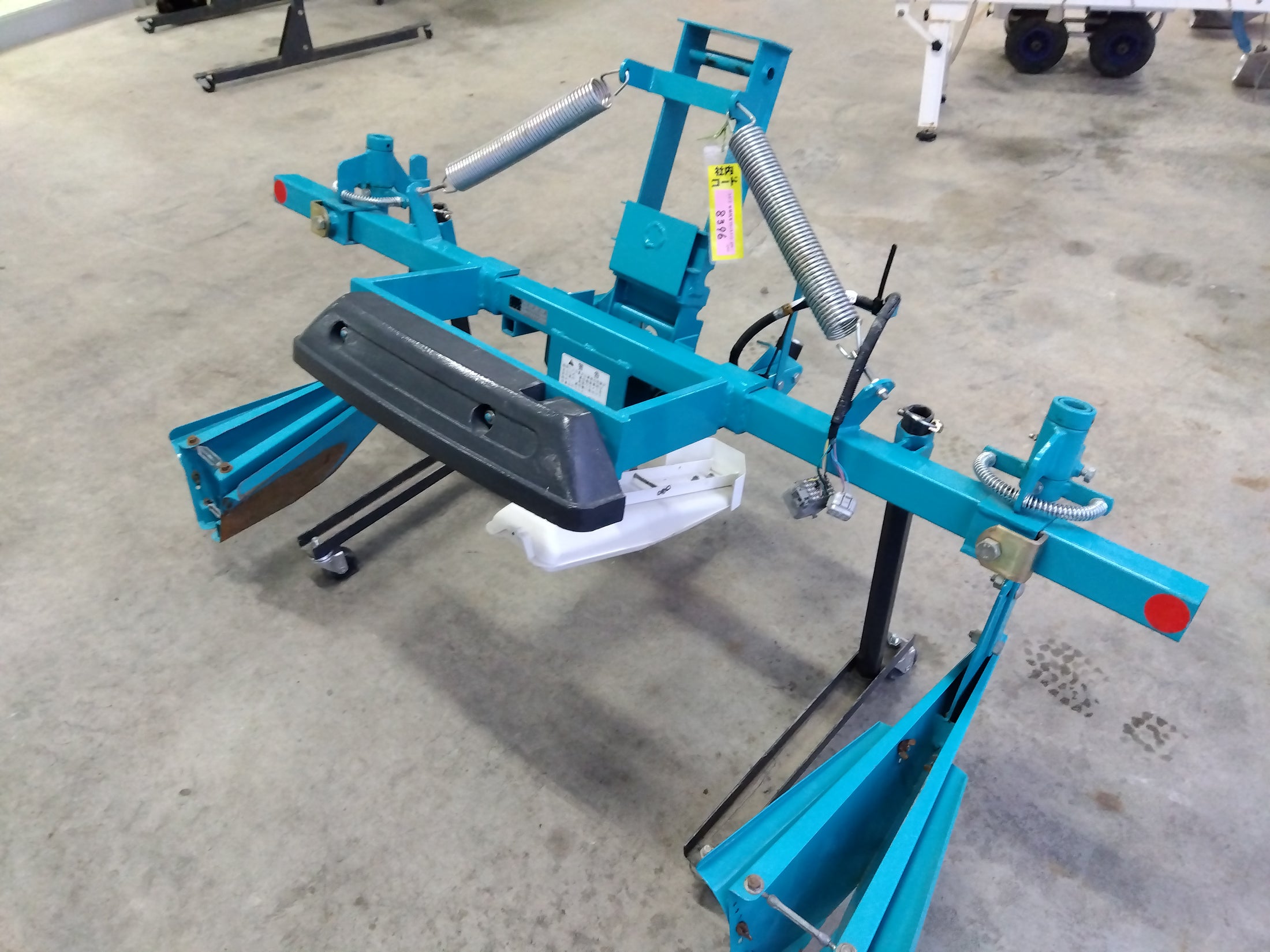 クボタ 中古 田植機用アタッチメント 水田溝切機 SM-2NU (8396) – 農キング