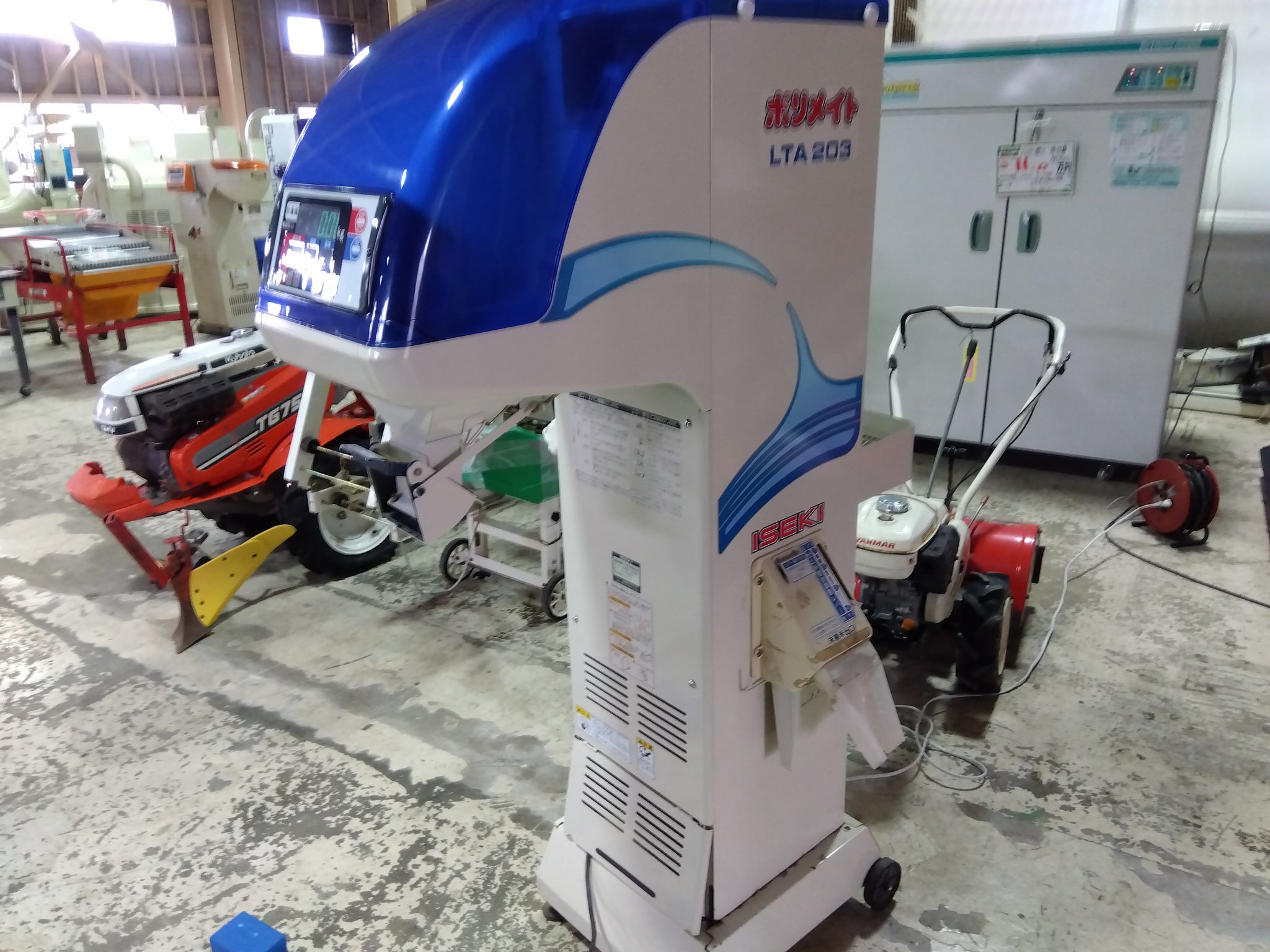 イセキ 選別計量機 LTA203【8790】 – 農キング